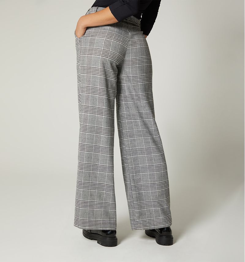 PANTS WITH BELT LOOPS