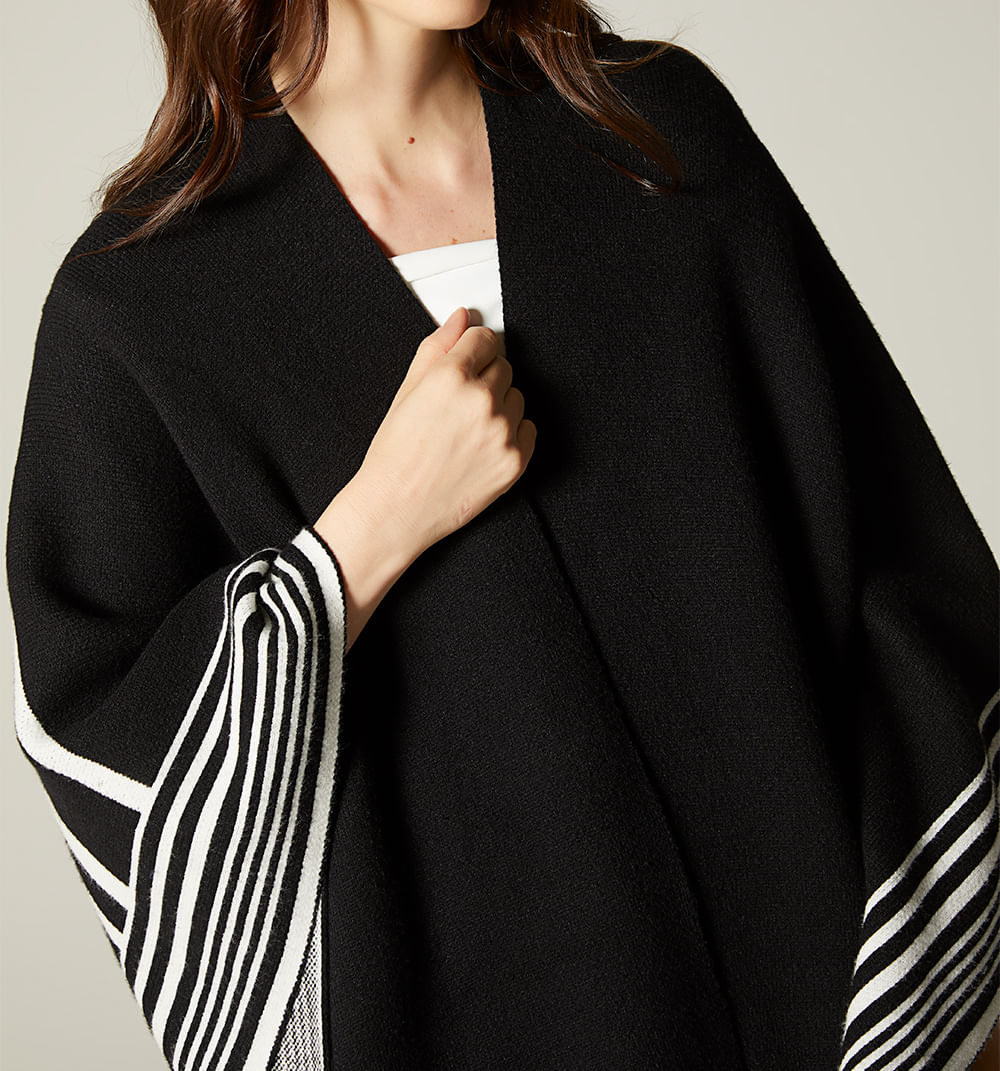 WOVEN PONCHO